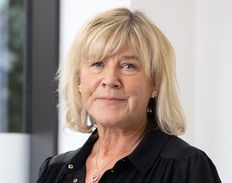 Our Leadership ♦ Petra Diamonds